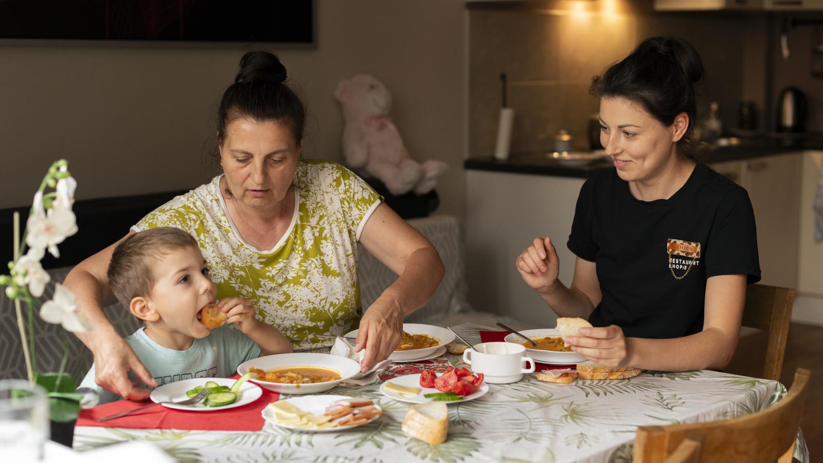 Inside one of the biggest Roma slums hope arises | Habitat For Humanity