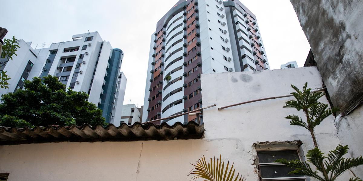 Home Sapiens podcast by Habitat for Humanity